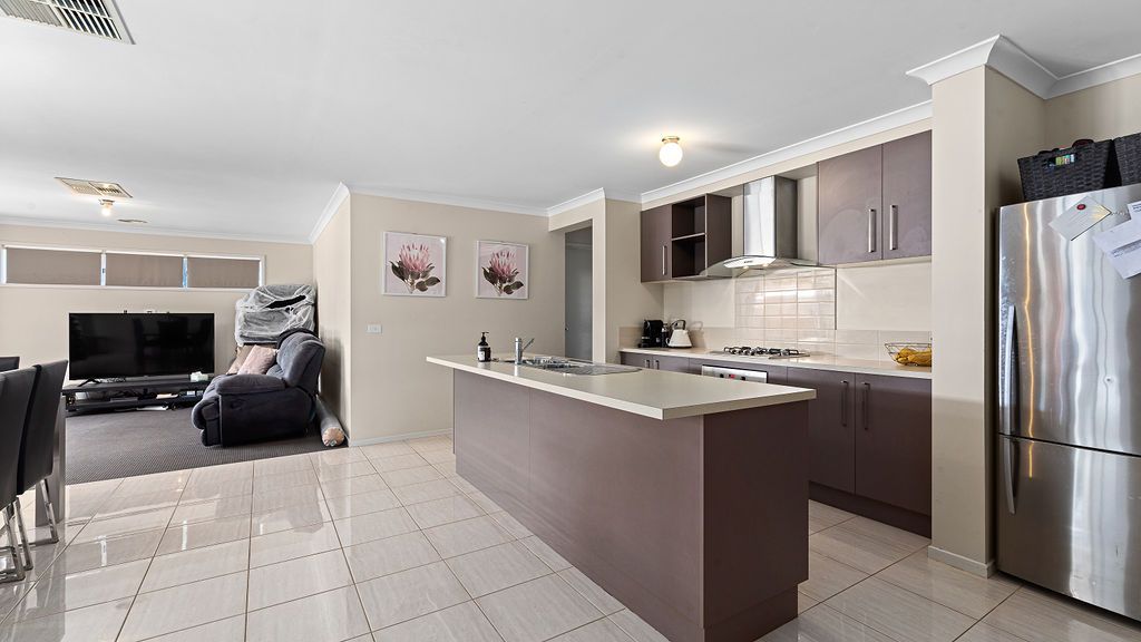 6 Romilly Close, Winter Valley VIC 3358 - House For Rent | Domain