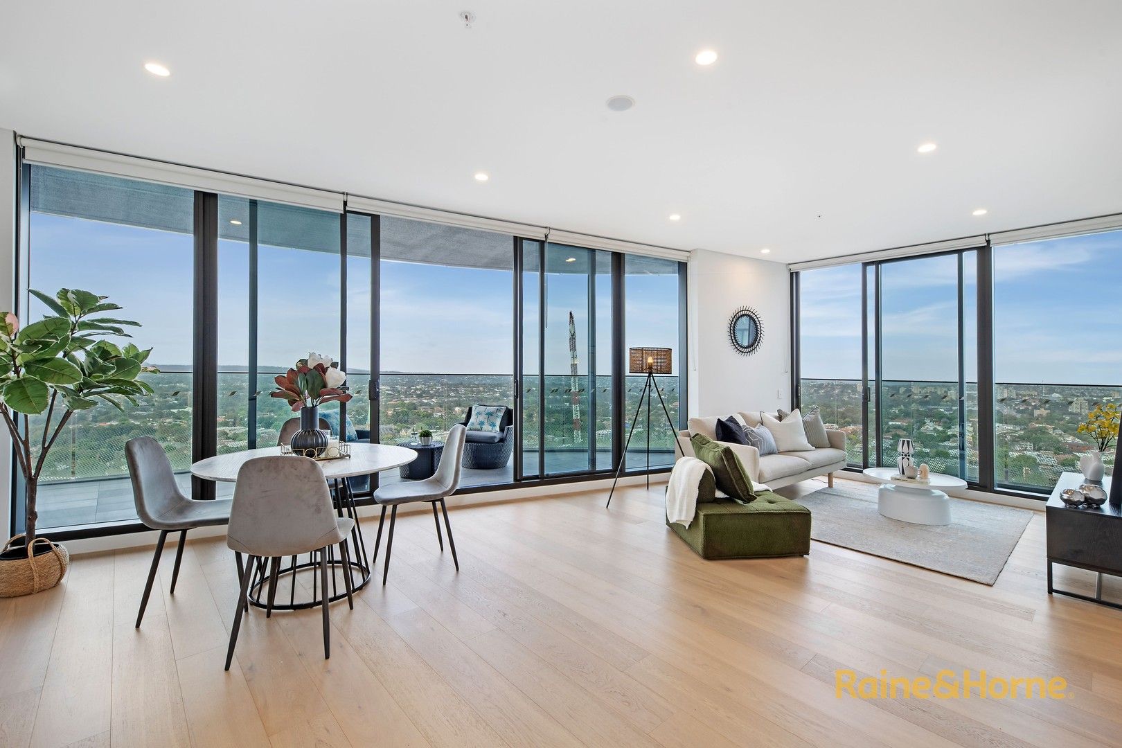 2806/500 Pacific Highway, St Leonards NSW 2065 | Domain