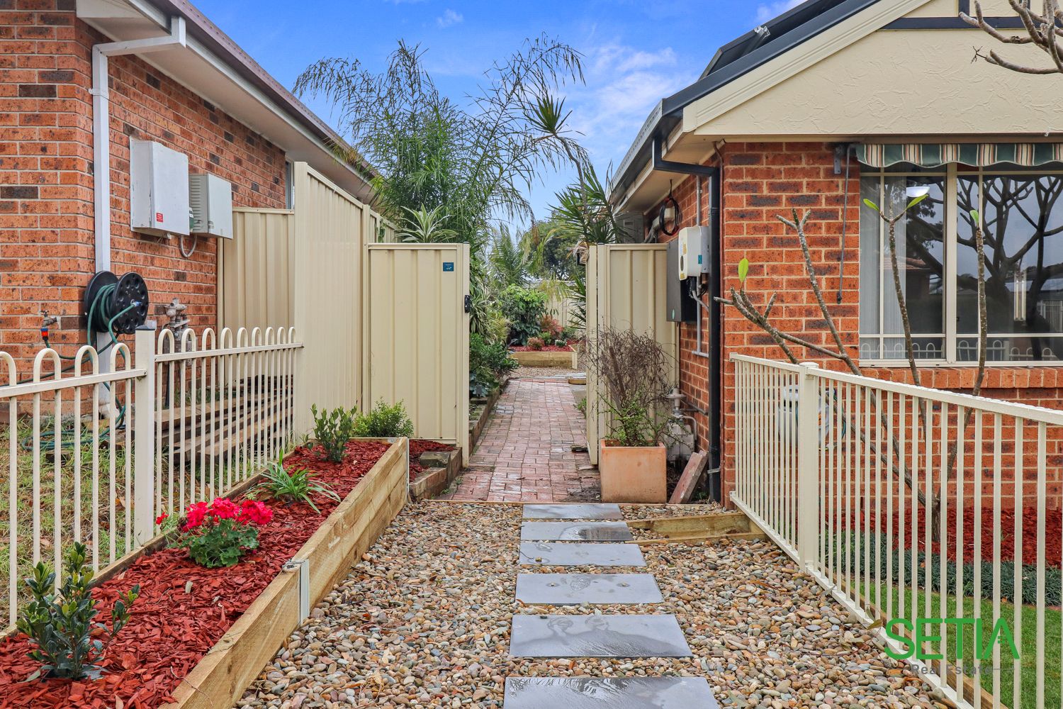 8a Ambrose Street, Glendenning NSW 2761 - House For Rent - $450 | Domain