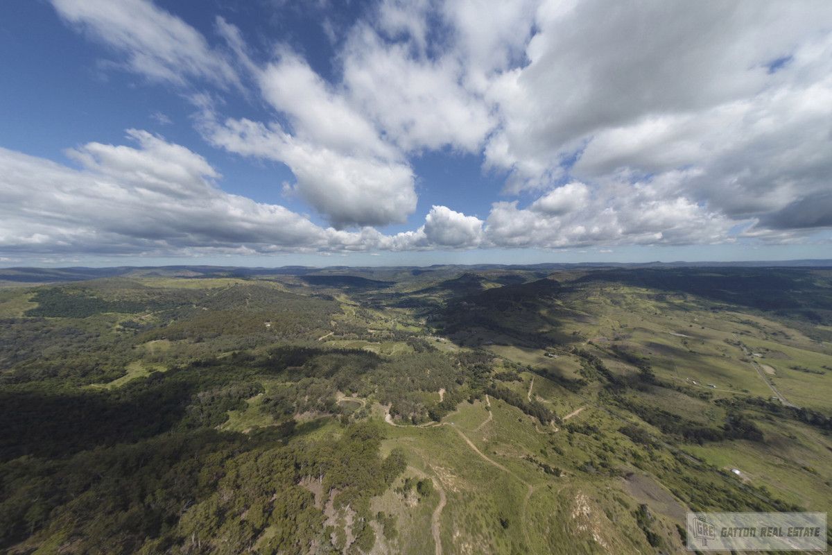 "Paradise" Gatton Clifton Road, Mount Whitestone QLD 4347 - House for ...