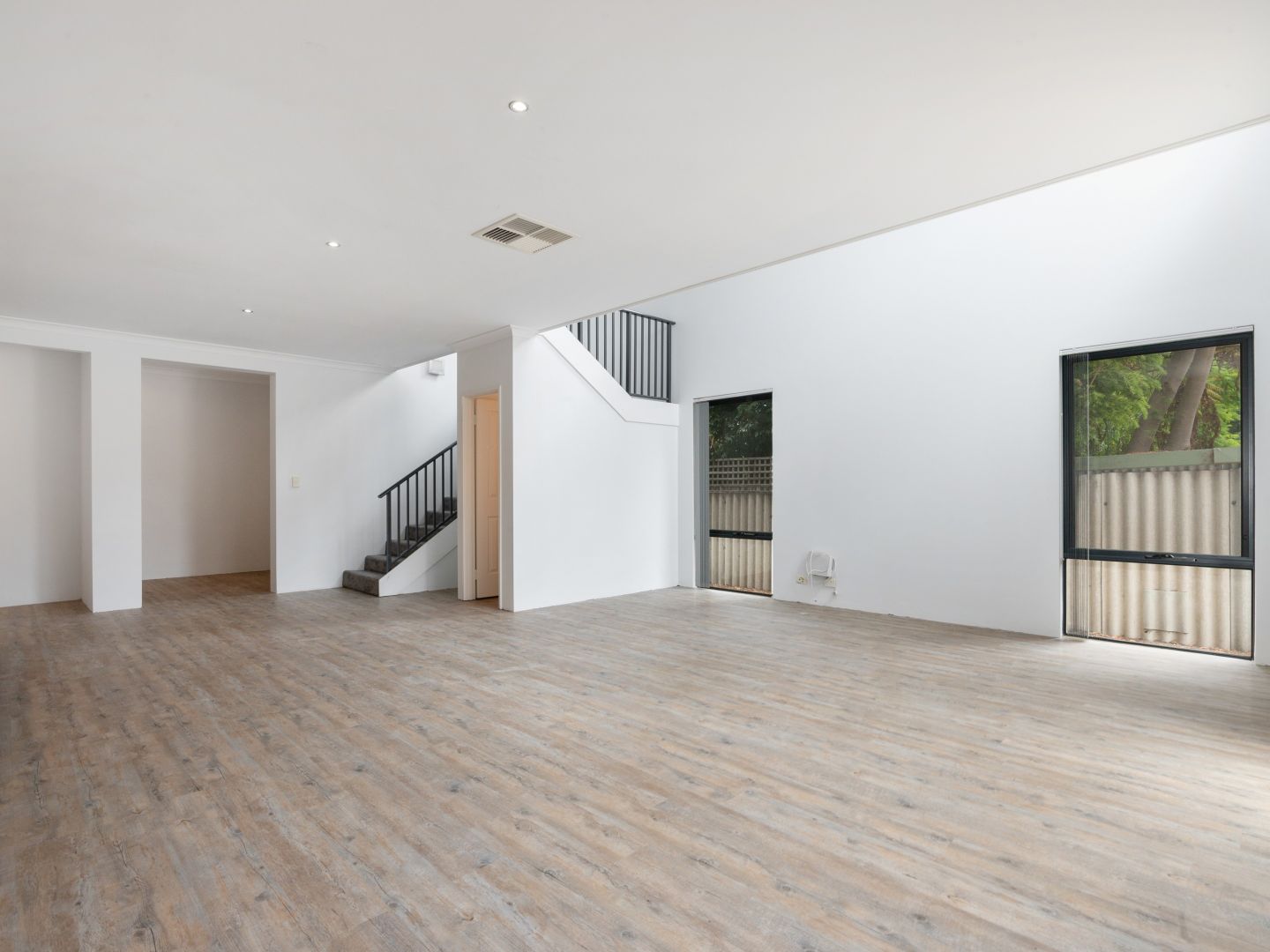 70A Carnarvon St, East Victoria Park WA 6101 - House For Rent - $750 ...