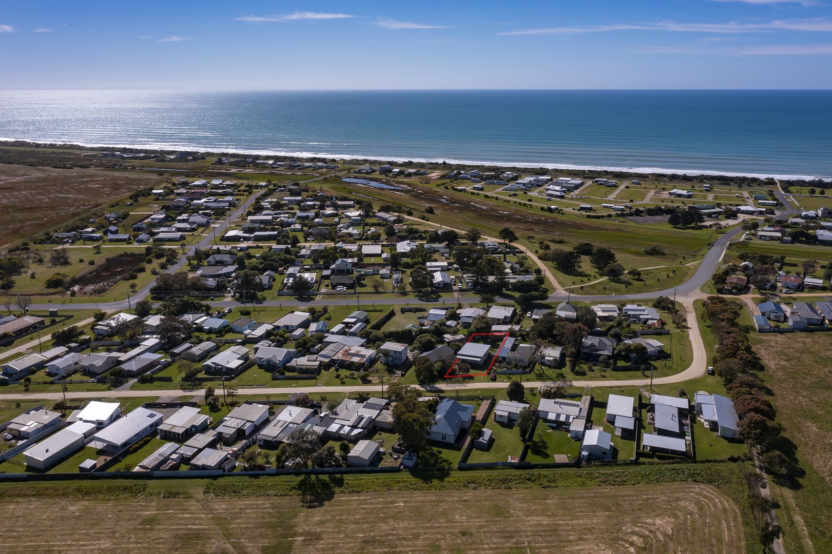 10 DAVIES Street, Seaspray VIC 3851 | Domain