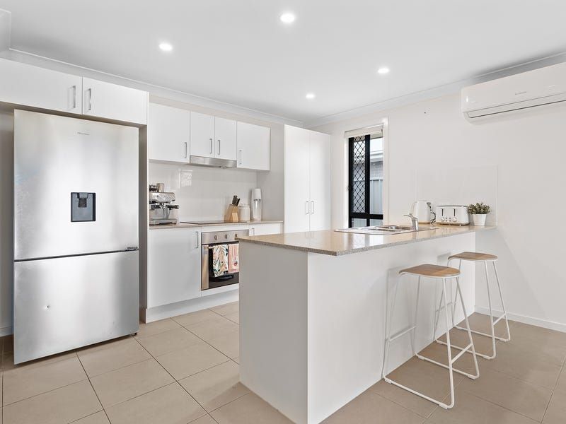 8 Foxtail Street, Fern Bay NSW 2295 - House For Rent | Domain