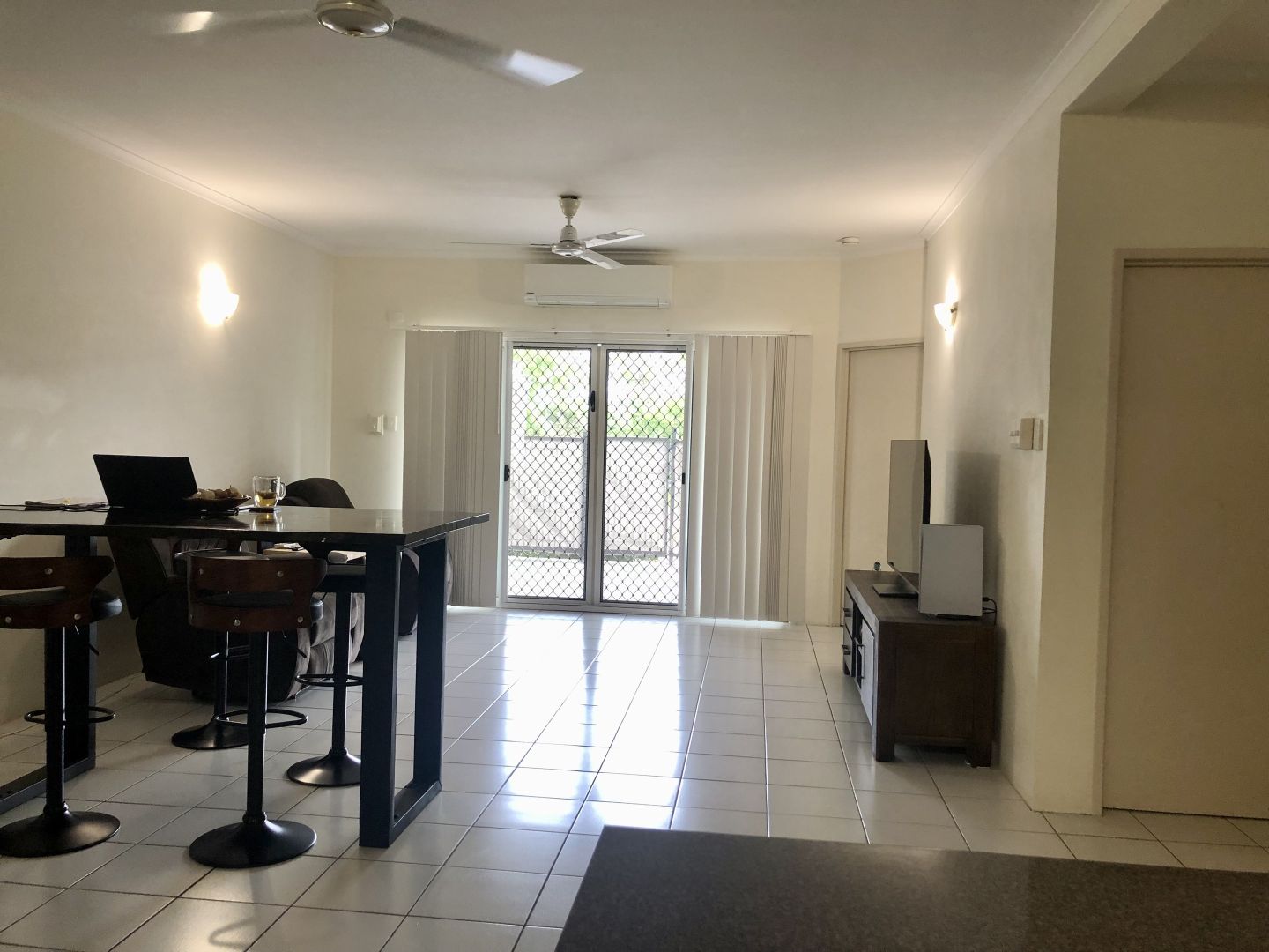 2/140 Smith Street, Darwin City NT 0800 | Domain