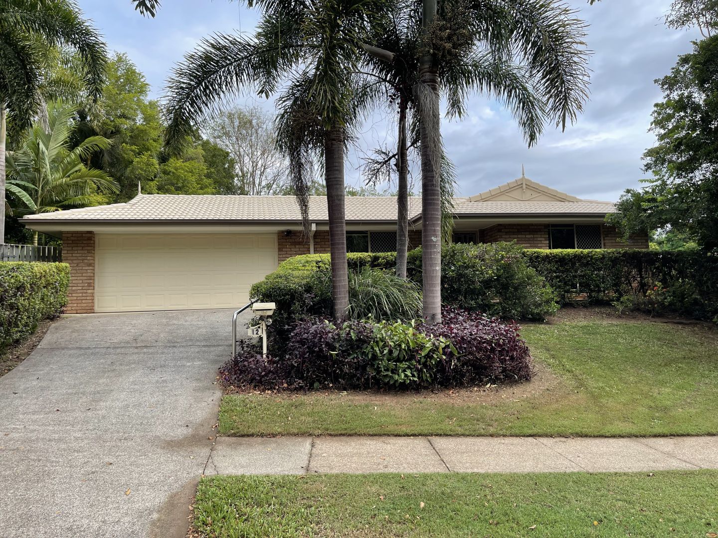 12 Kolora Place, Palmwoods | Property History & Address Research | Domain