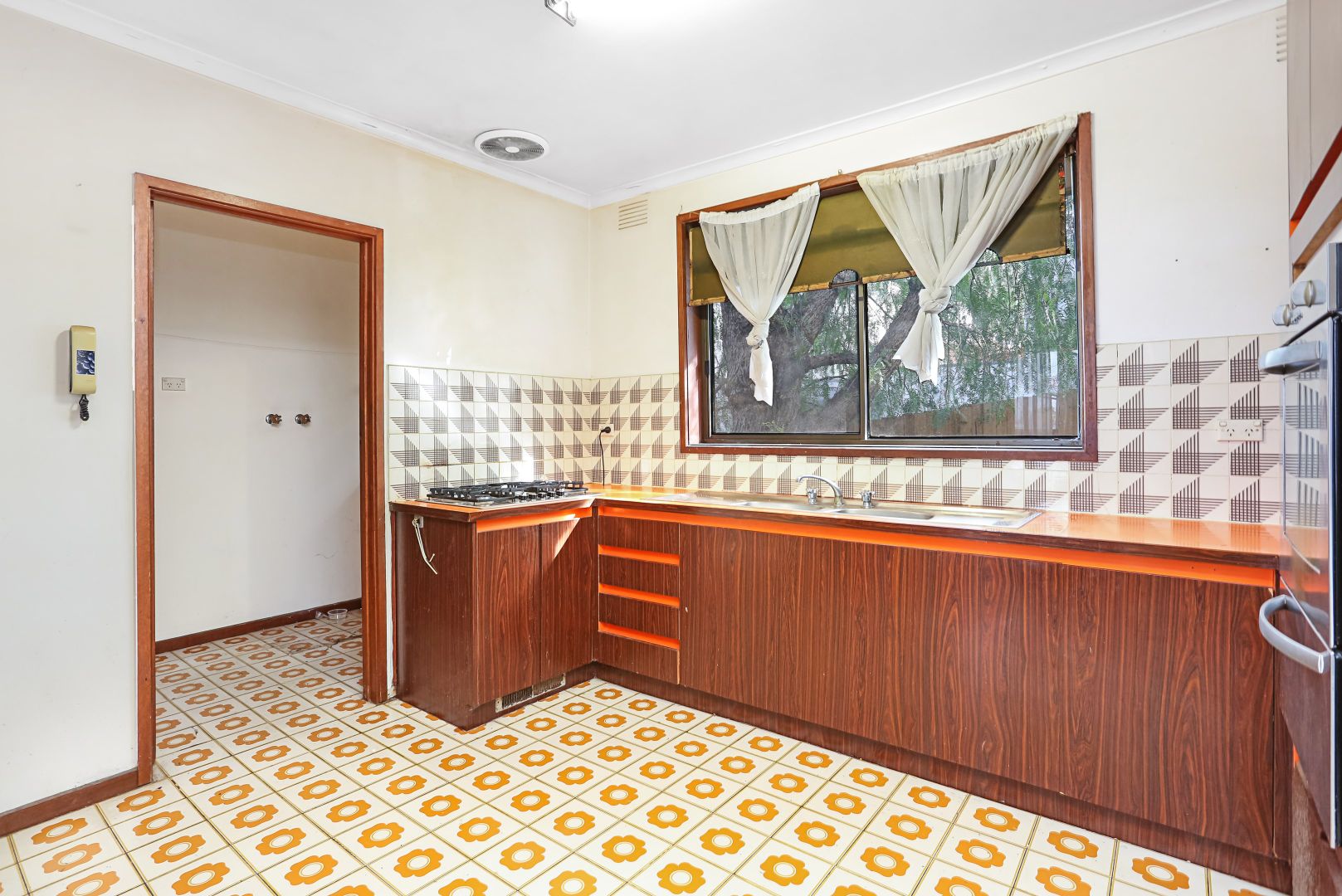 3/100 Railway Parade, Pascoe Vale VIC 3044 - House For Rent | Domain