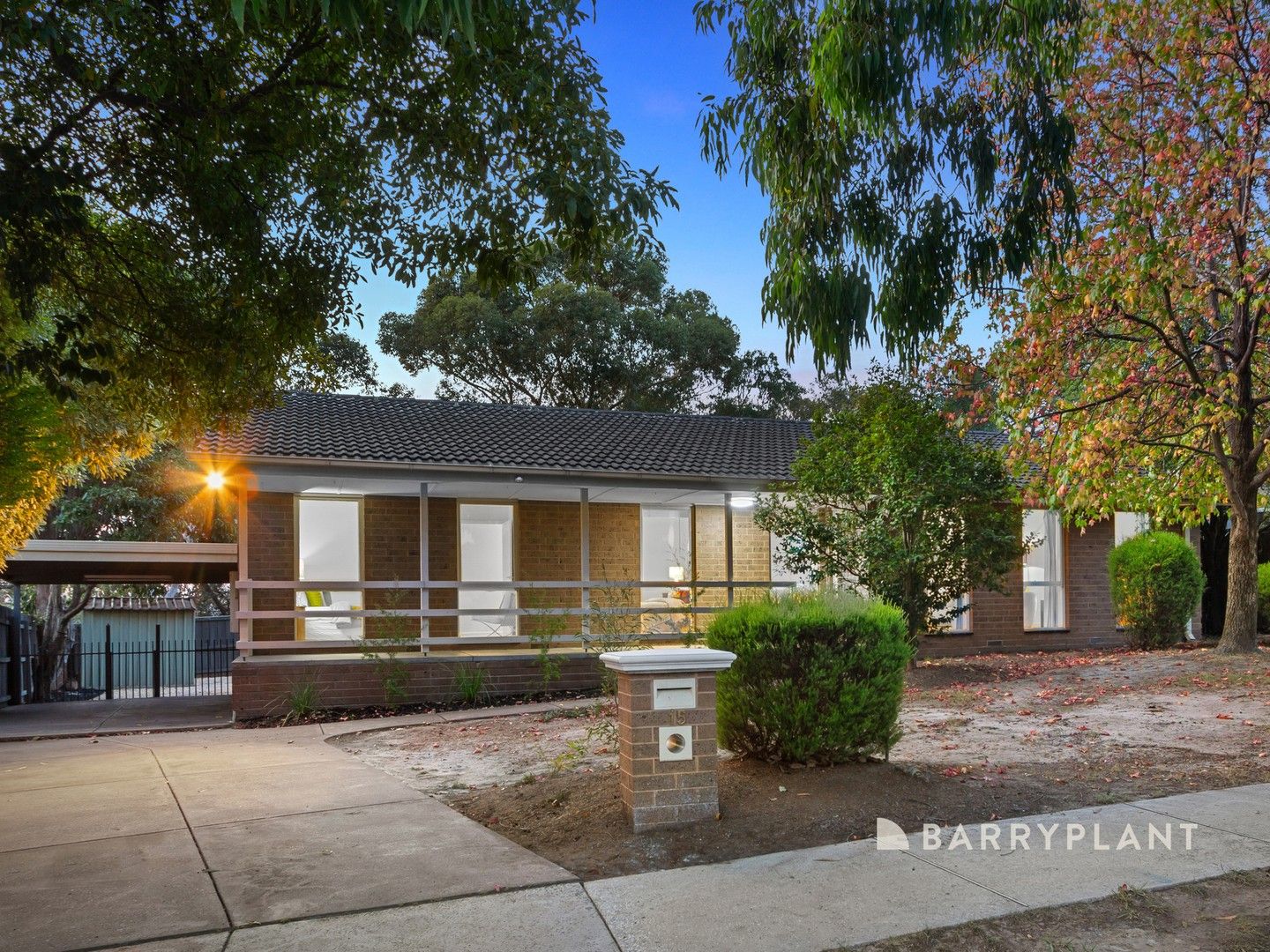 15 Linsley Way, Wantirna VIC 3152 | Domain