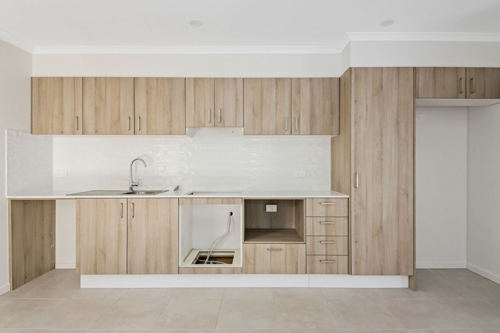 2/6 Finch Court, Burpengary East QLD 4505 - House For Rent | Domain