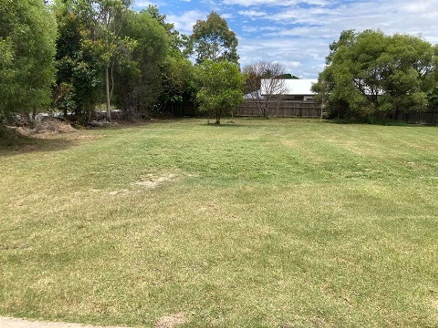 Sold 90 Boundary Road, Urangan QLD 4655 on 06 Feb 2023 - 2018296926 ...