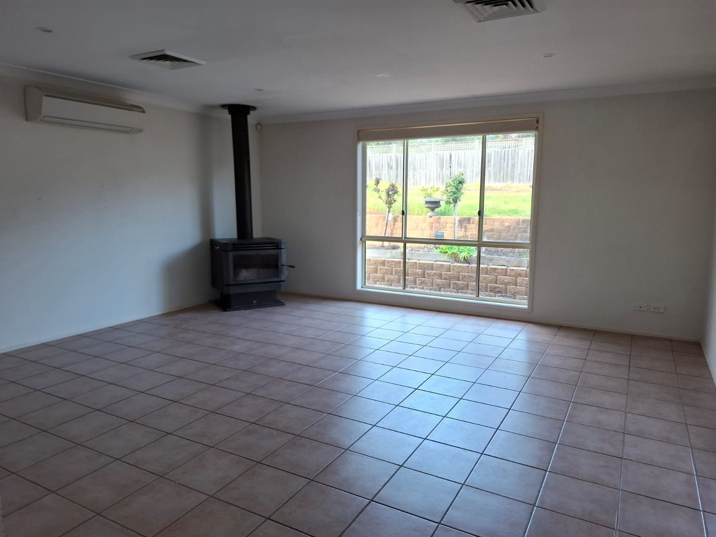 3 Plane Tree Drive, Narellan Vale NSW 2567 - House For Rent | Domain