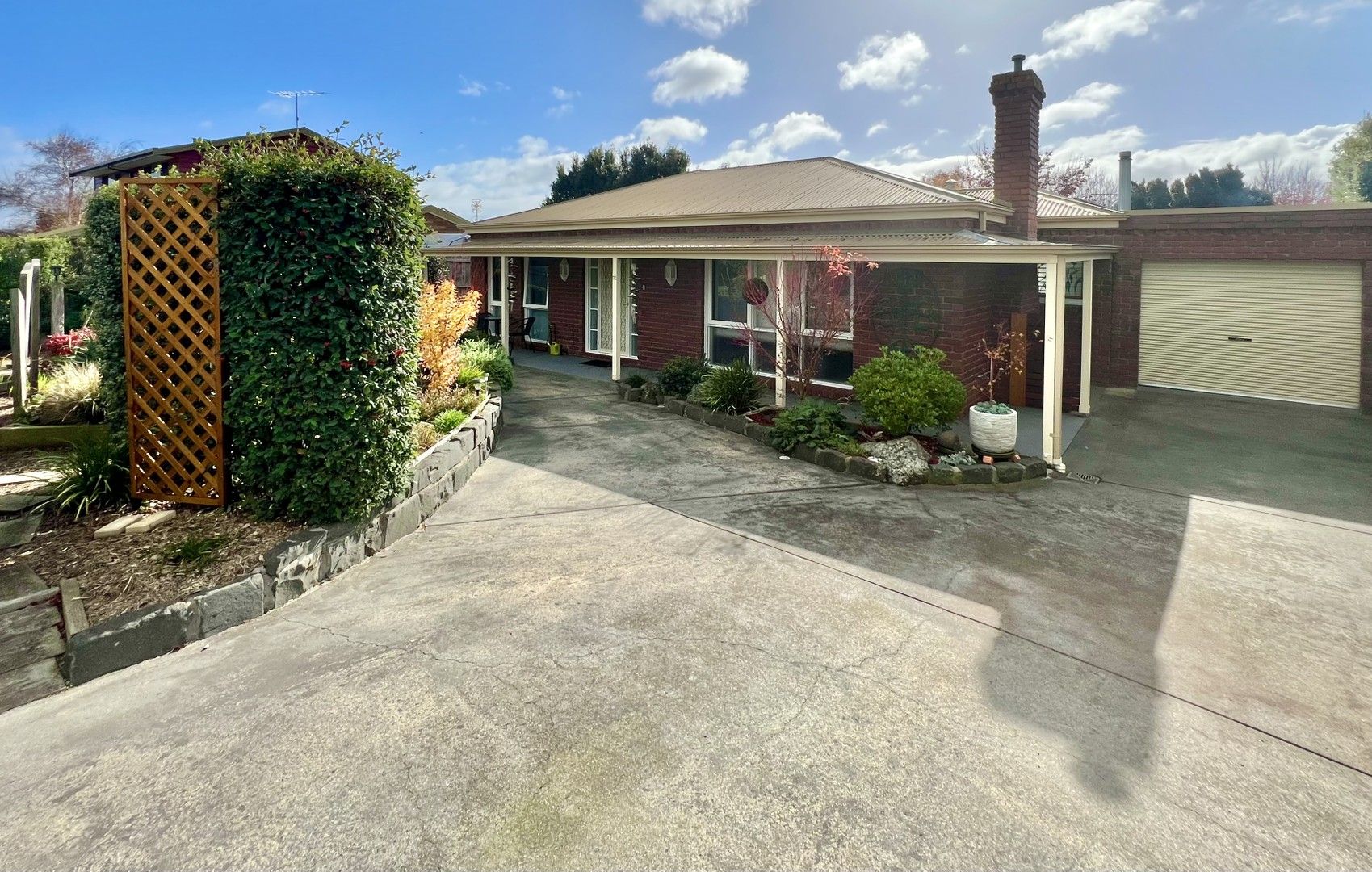 32 Allambee Avenue, Grovedale VIC 3216 - House For Rent - $520 | Domain