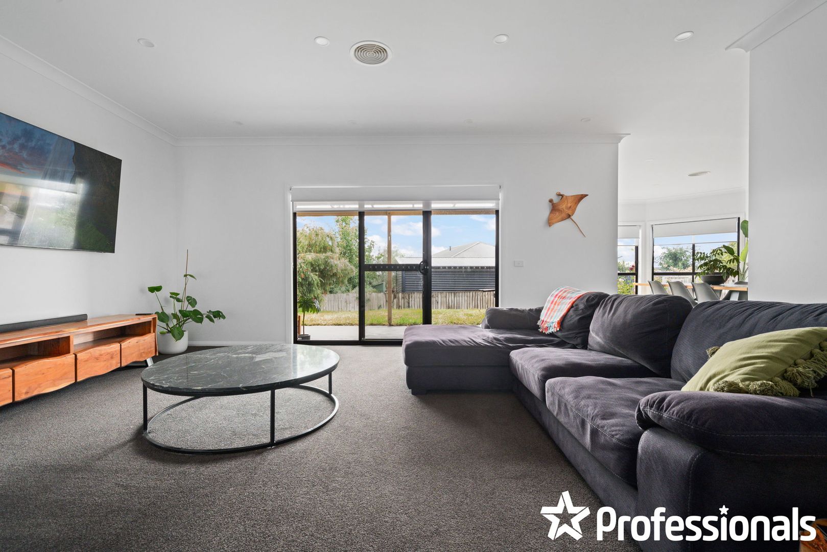 18 Darwin Drive, Llanarth NSW 2795 | Domain