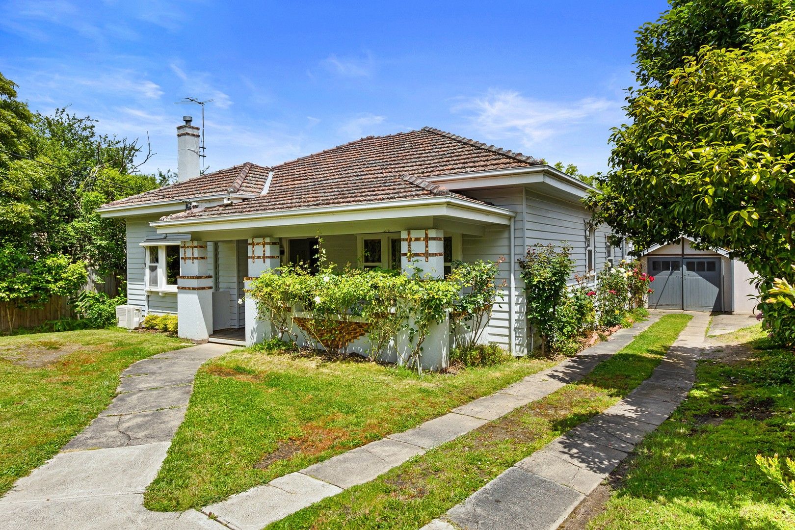 27 York Street, Surrey Hills VIC 3127 - House For Rent - $700 | Domain