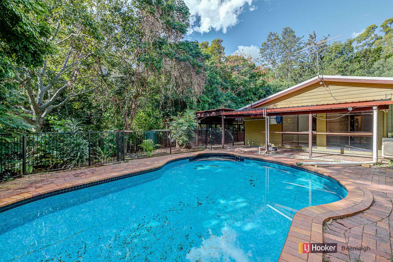 26 Adele Crescent, Bahrs Scrub QLD 4207 - House For Rent | Domain