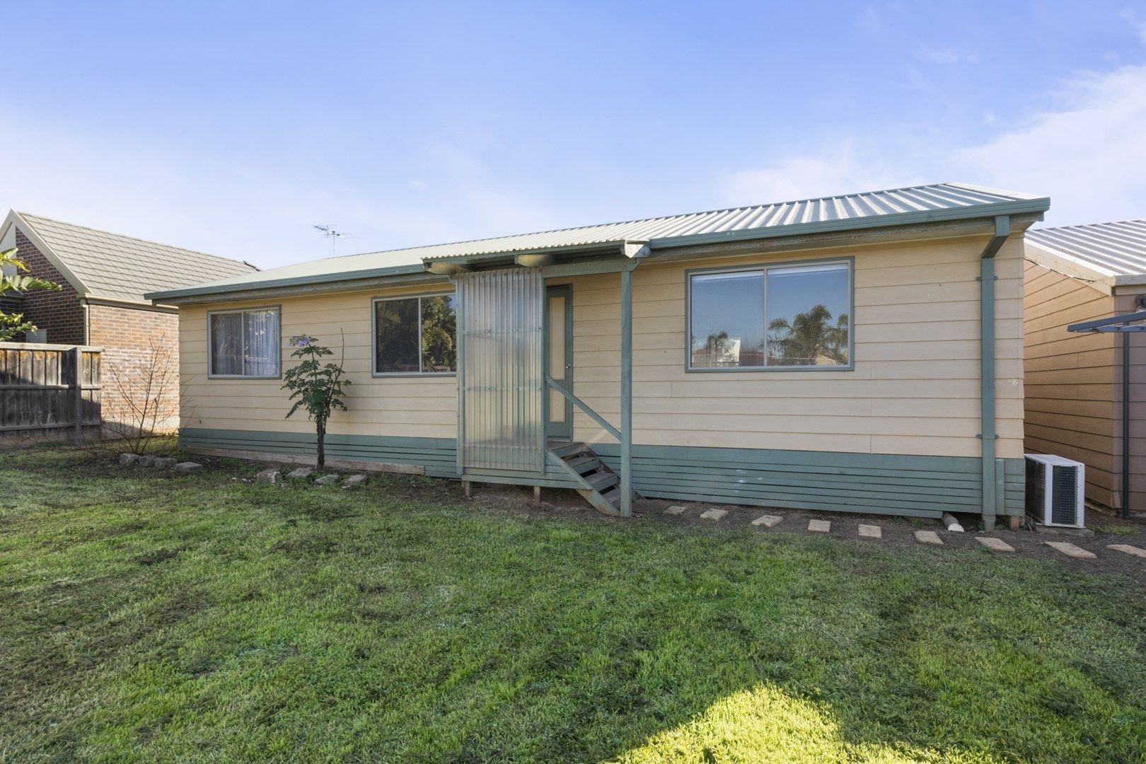 192B Wattle Avenue, Werribee VIC 3030 - House For Rent - $350 | Domain