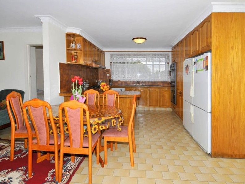 17 Samuel Drive, Campbellfield VIC 3061 - House For Rent | Domain