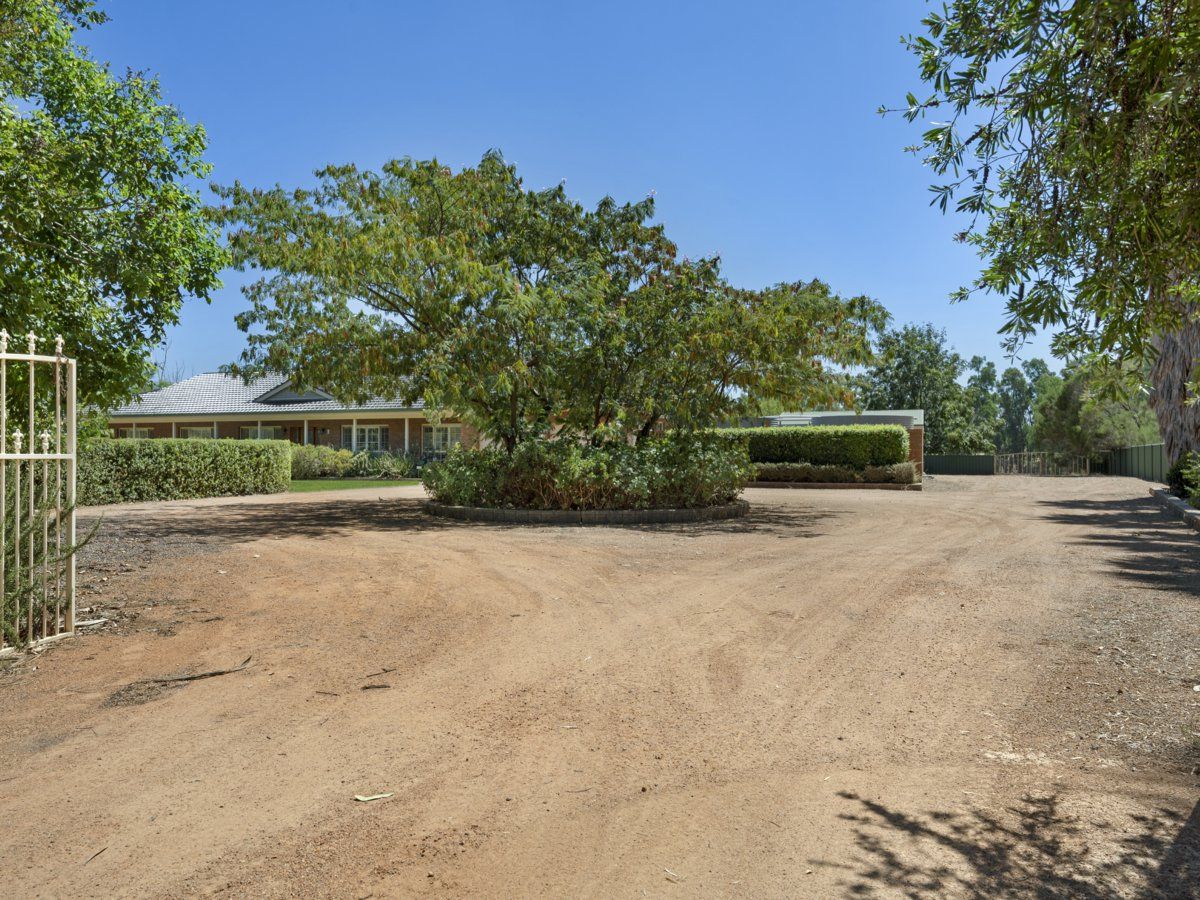 317 River Drive, Narromine NSW 2821 - House For Rent | Domain