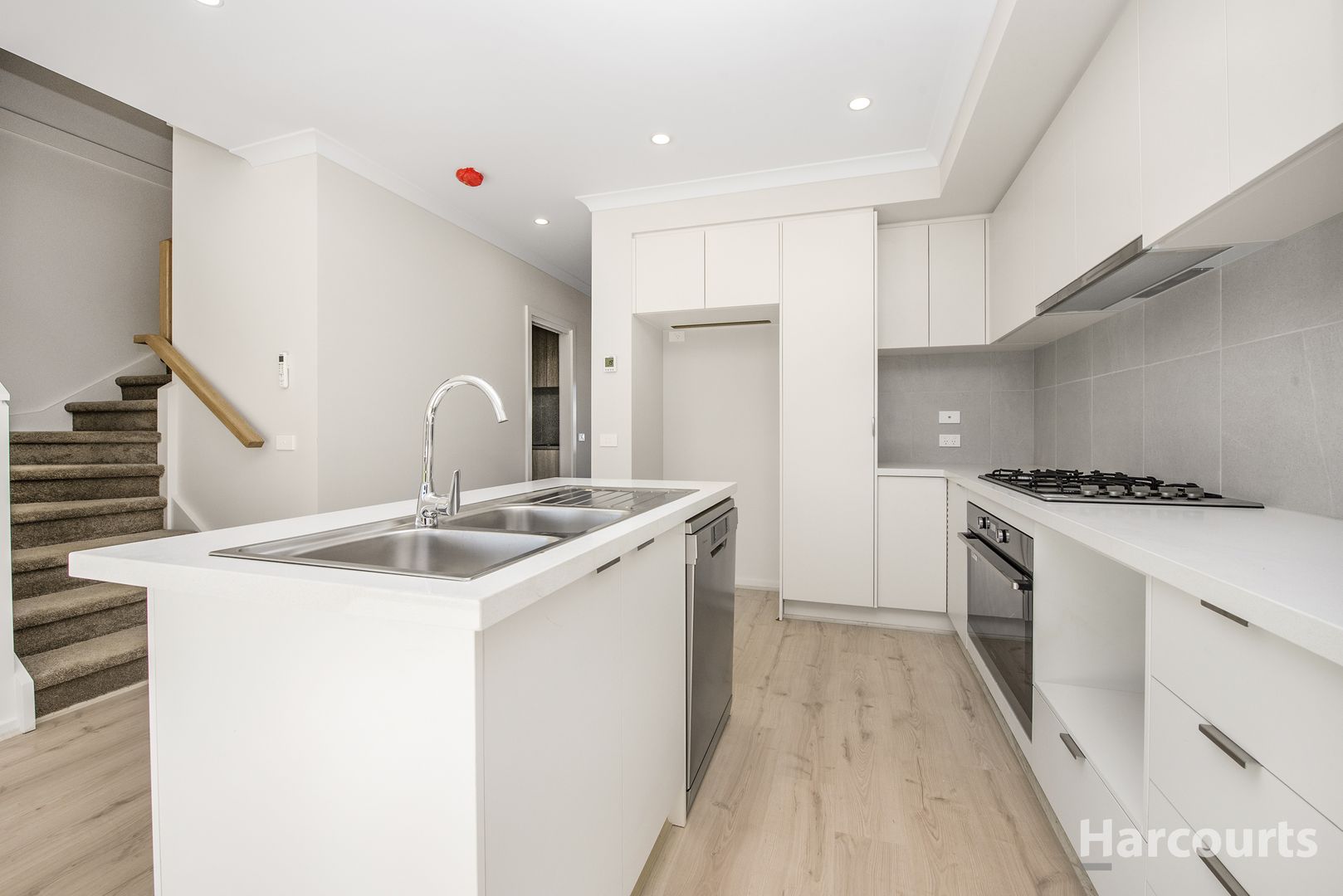 21 Portobello Boulevard, Clyde North VIC 3978 - House For Rent | Domain