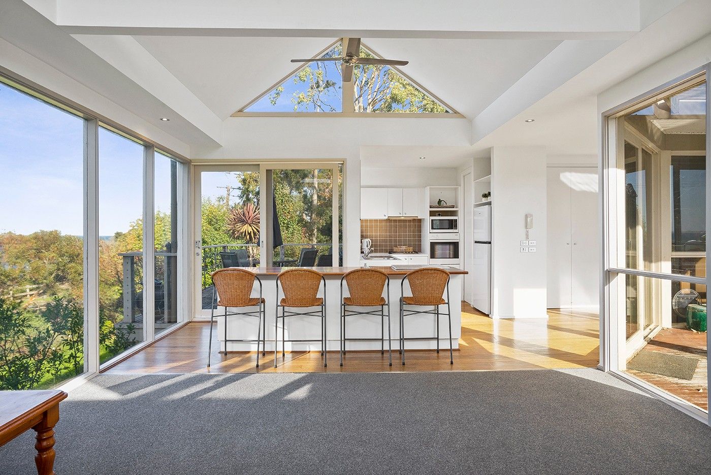 Point Leo VIC 3916 - 3 beds house for Rent, $900 - 16485734 | Domain