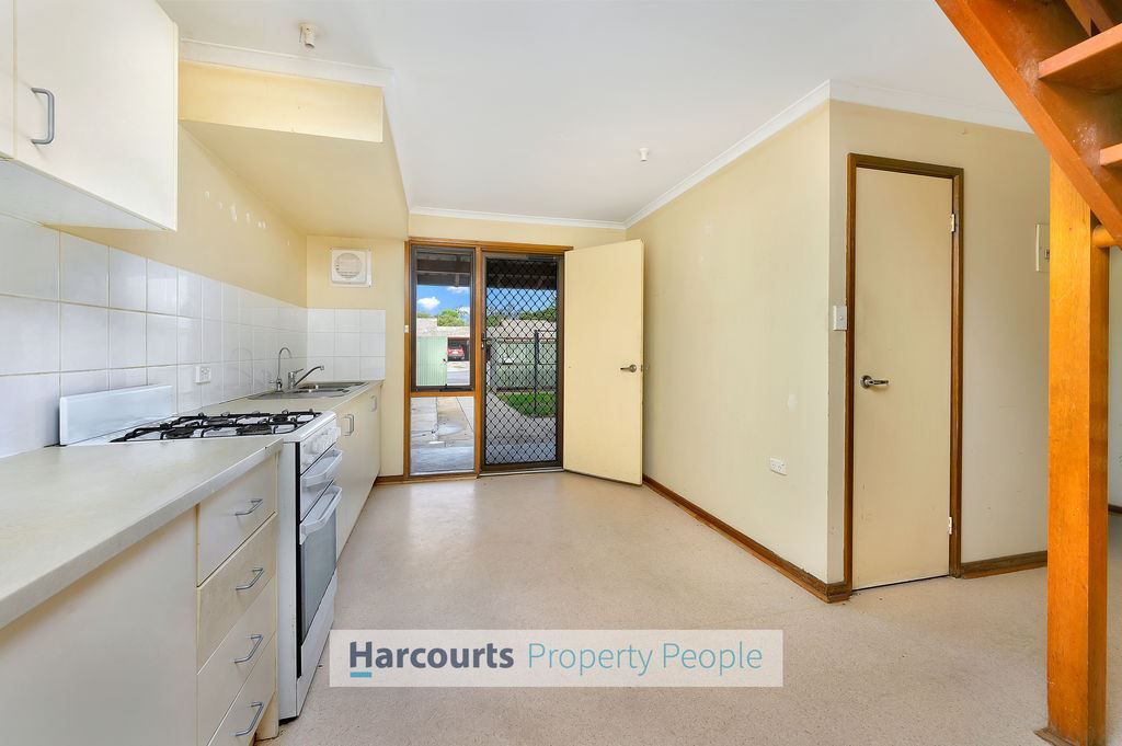 17 Ormiston Court, Taperoo SA 5017 - Townhouse For Rent | Domain