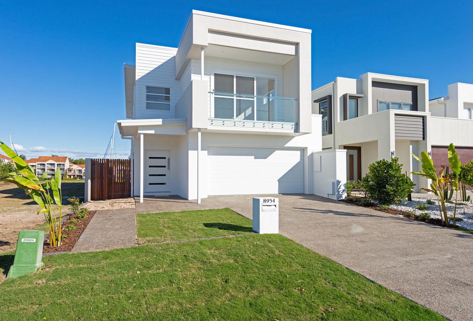 8954 The Point Circuit, Hope Island QLD 4212 - House For Rent | Domain