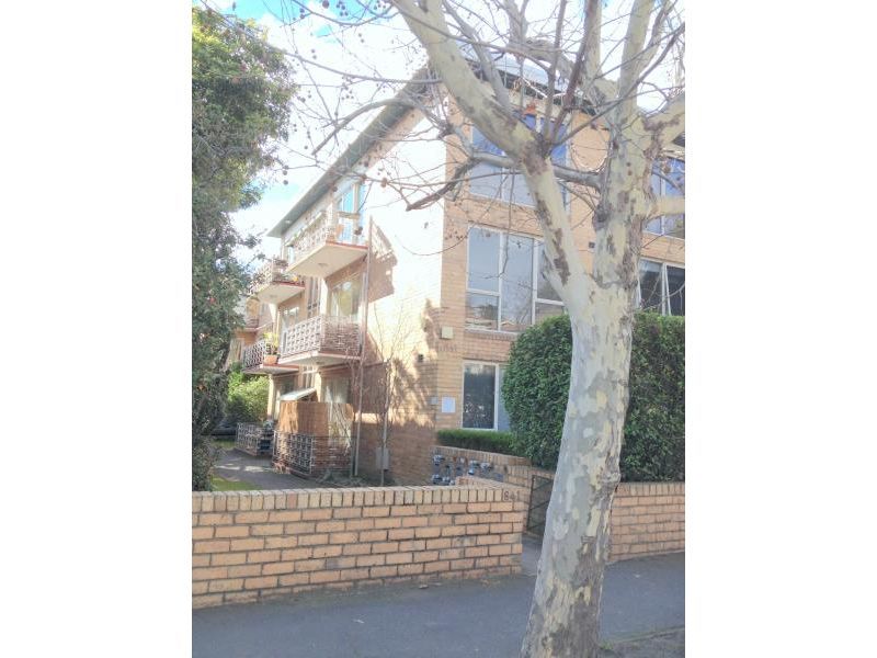3/641 Malvern Road, Toorak VIC 3142 - Apartment For Rent - $675 | Domain