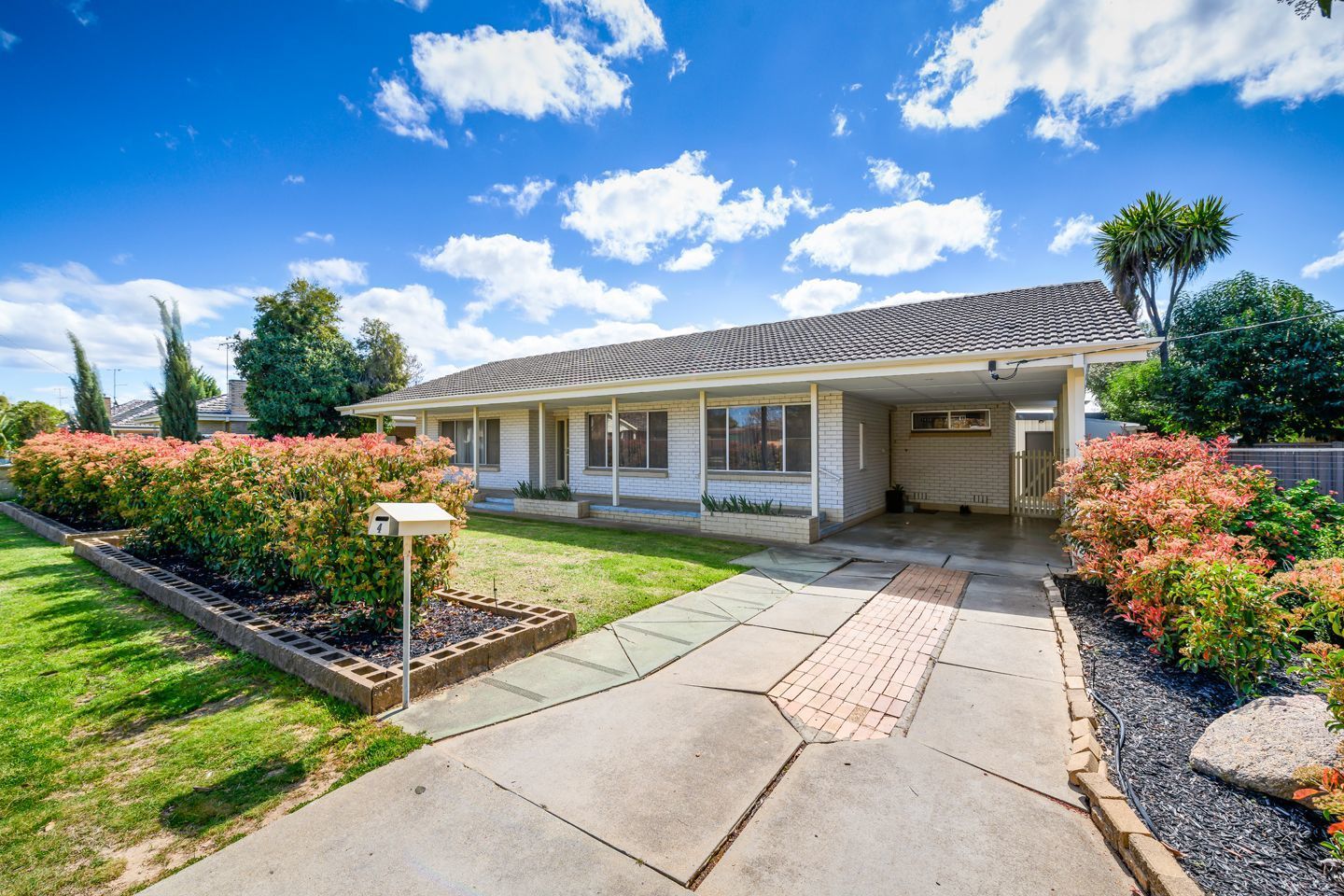 4 Franklin Street, Wangaratta VIC 3677 - House For Rent | Domain