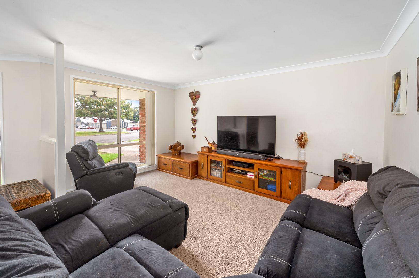 83 High Street Greta Nsw 2334 House For Rent Domain