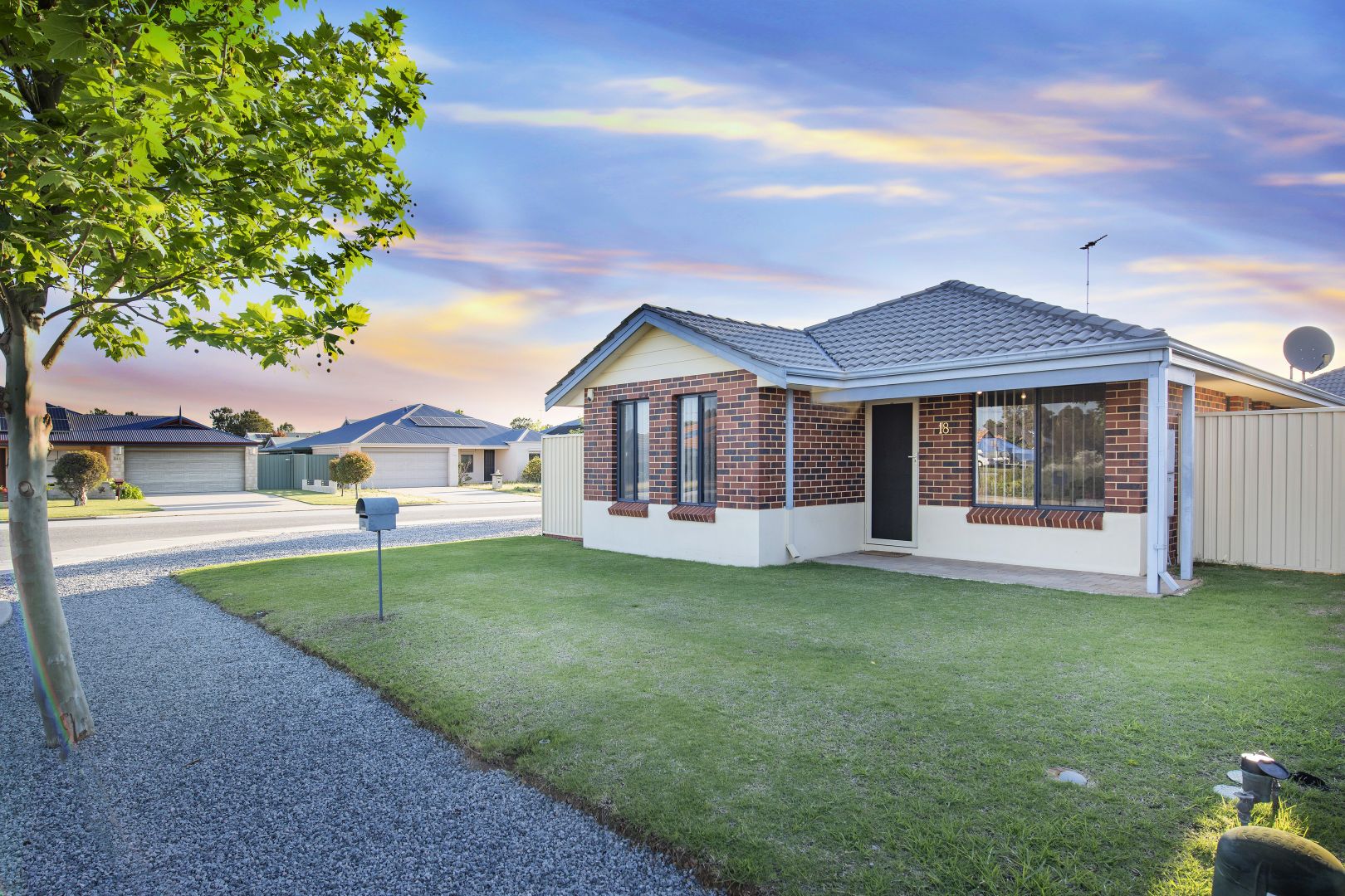 18 Cukela Loop, Atwell WA 6164 - House For Rent | Domain