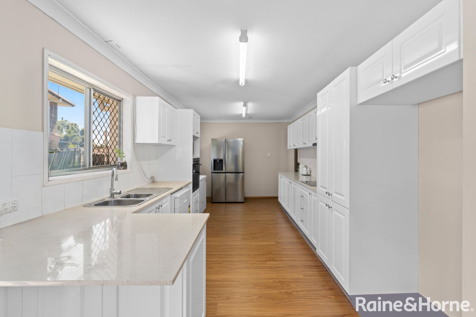 6 Ian Street, Eastern Heights QLD 4305 | Domain