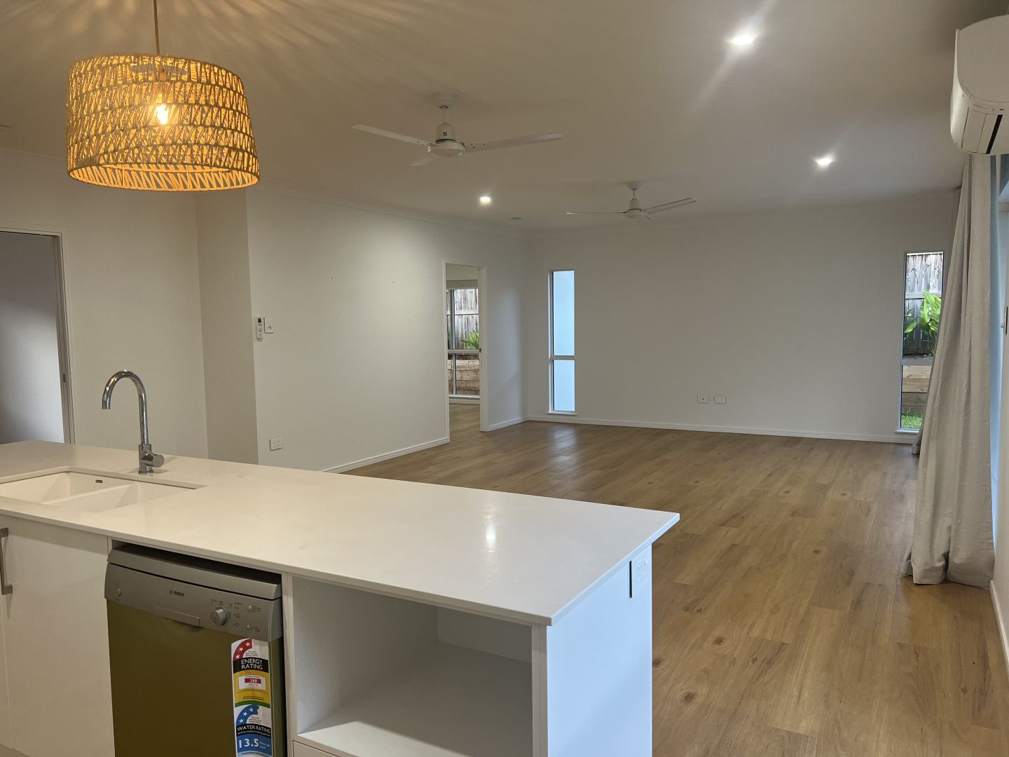 39 Laguna Avenue, Redlynch QLD 4870 - House For Rent - $700 | Domain