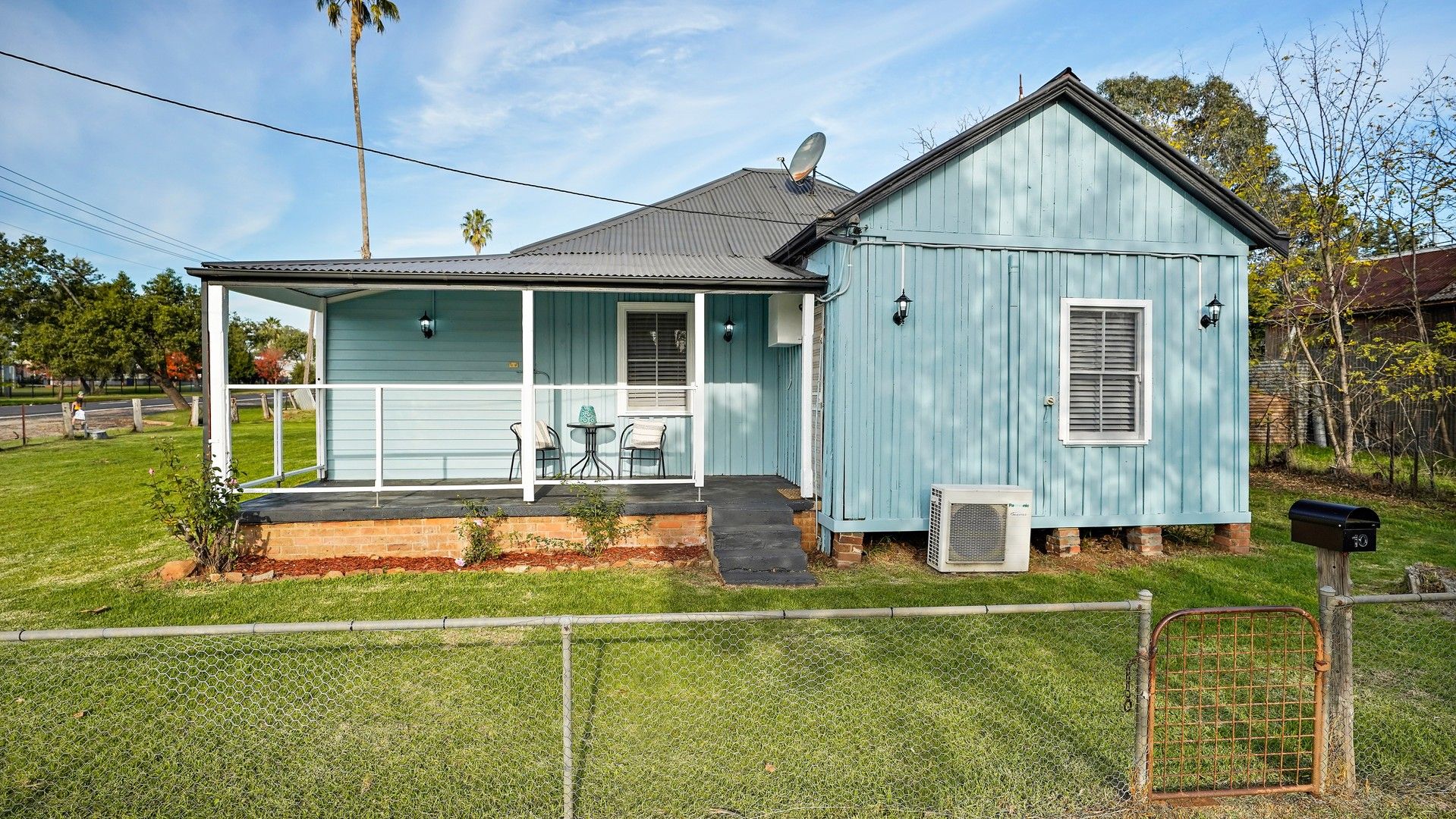10 Forbes Street, Yeoval NSW 2868 | Domain