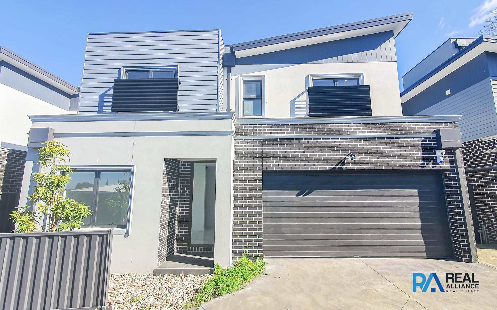 5/137 Brisbane Street, Berwick | Property History & Address Research ...