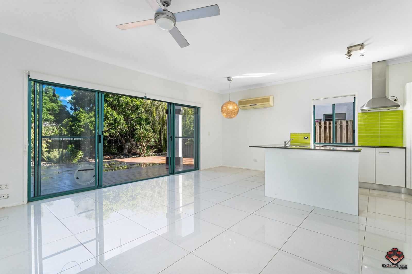 ID:21130740/92 Guineas Creek Road, Currumbin Waters QLD 4223 ...