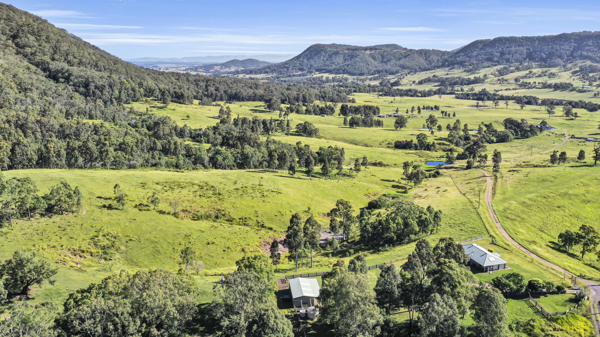 121 Wedgetail Close, Lambs Valley | Property History & Address Research ...