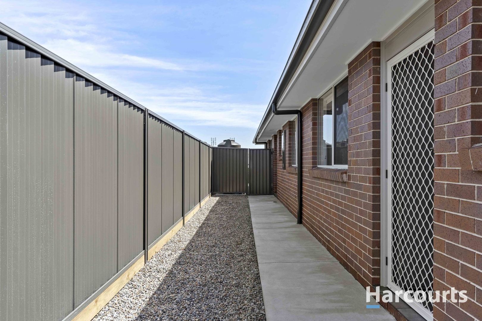 19A Font Hill Drive, Farley NSW 2320 - Semi-detached For Rent | Domain
