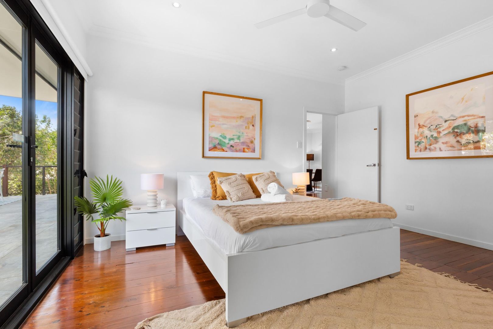 Carina QLD 4152 - 5 beds house for Rent, $2900 pw Furnished - 16499837 ...