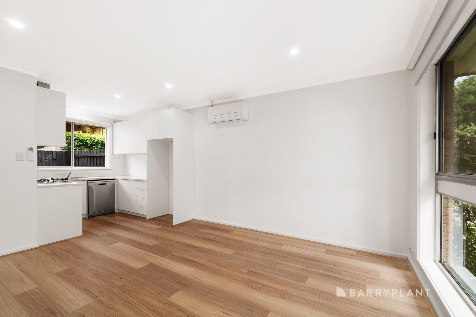 3/17 Foch Street, Reservoir VIC 3073 - Apartment For Rent | Domain