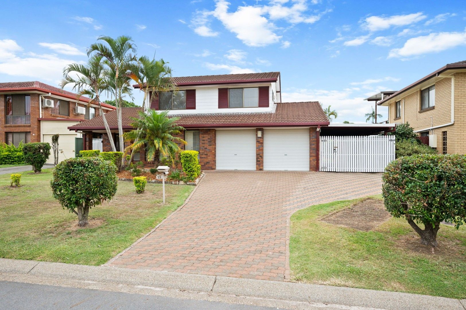 19 Aldersgate St, Oxley QLD 4075 - House For Rent | Domain