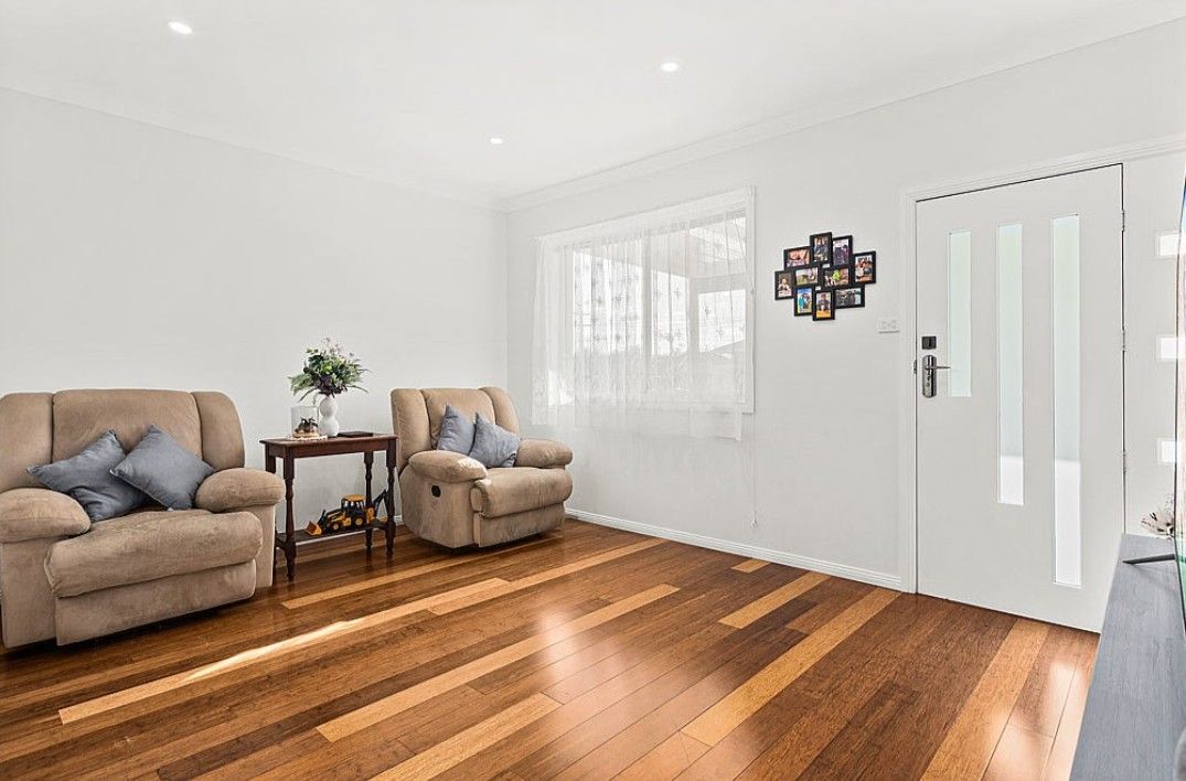 47 Lakeview Parade, Primbee NSW 2502 - House For Rent | Domain