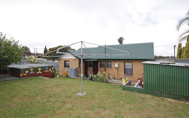 5 Woocalla Street, O'Sullivan Beach SA 5166 - House For Rent | Domain