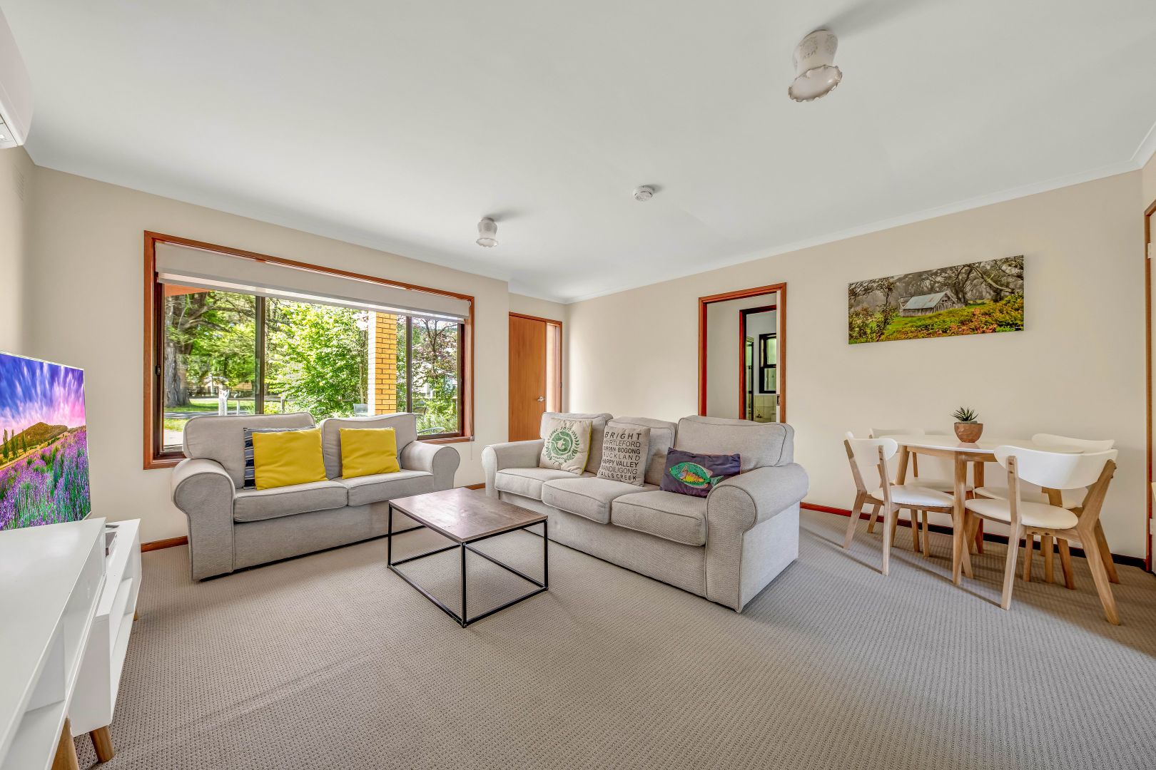 1/1a Wood Street, Bright VIC 3741 | Domain