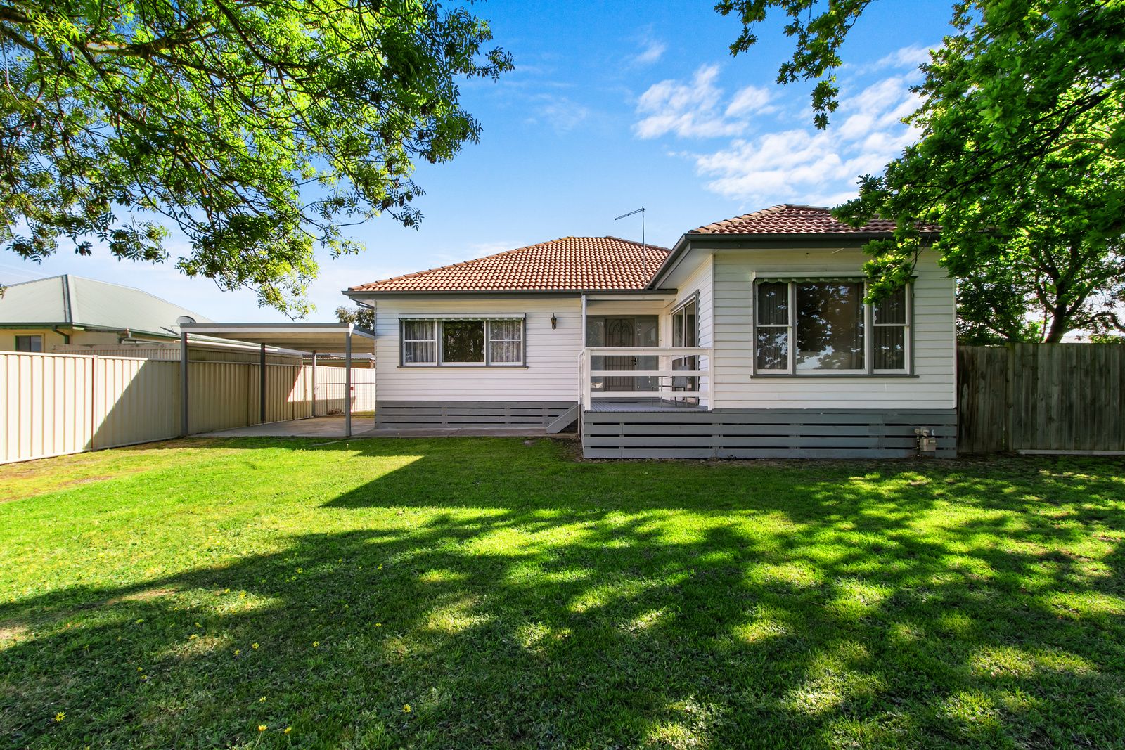 4 Latrobe Street, Rosedale VIC 3847 | Domain