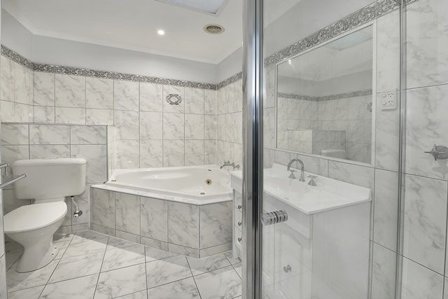 8 Kay Street, Carlton VIC 3053 - Townhouse For Rent | Domain