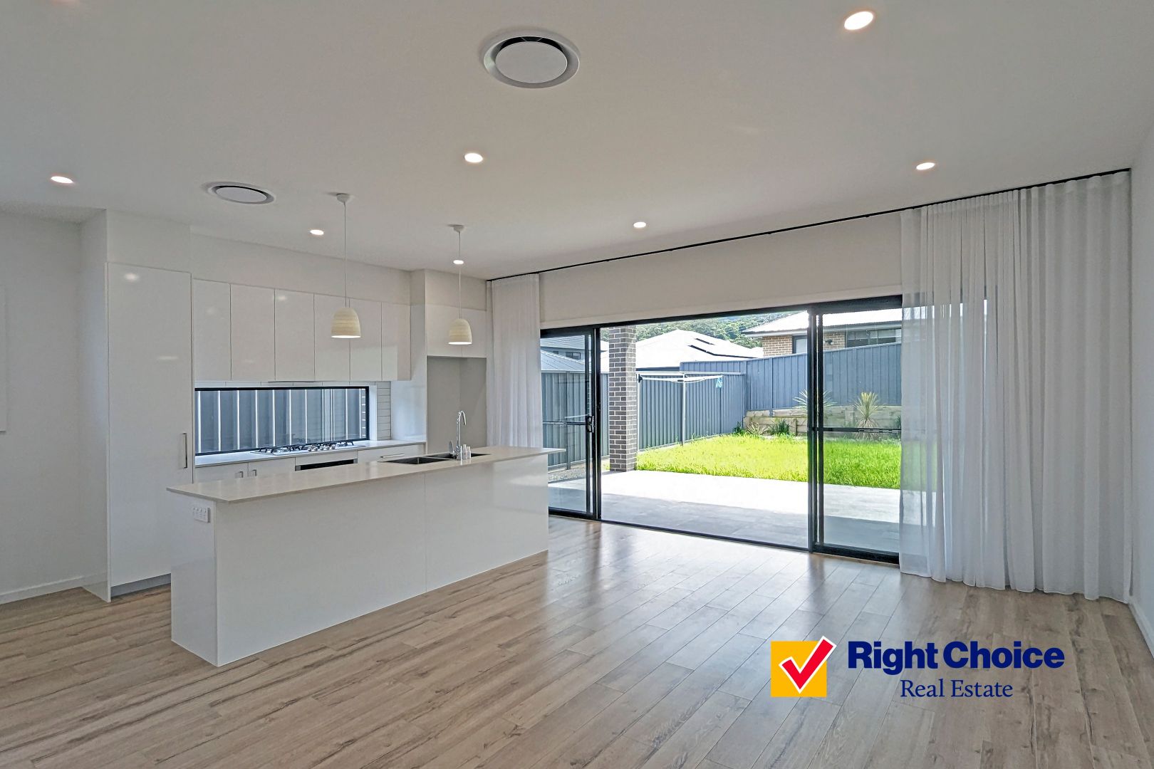 180B Sheaffes Road, Stream Hill NSW 2526 - Semi-detached For Rent | Domain