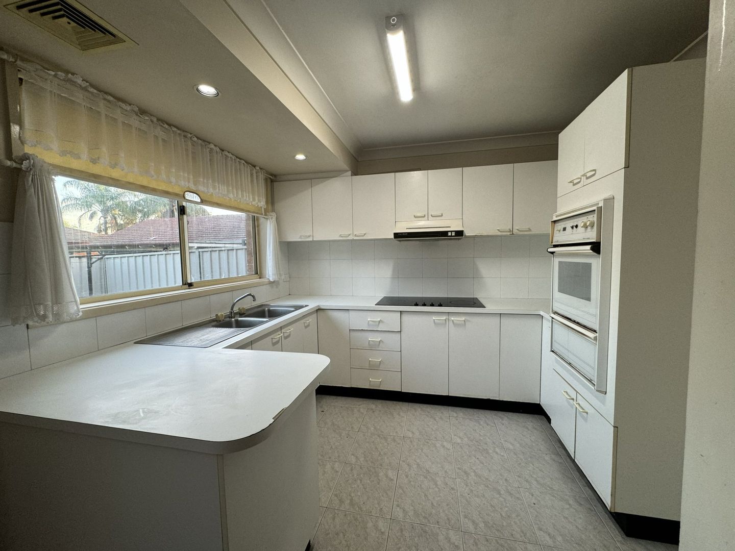 6/48-50 Gill Avenue, Liverpool NSW 2170 - Townhouse For Rent | Domain