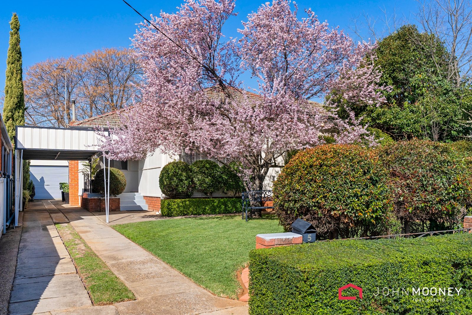 5 Tucker Street, Turvey Park NSW 2650 | Domain