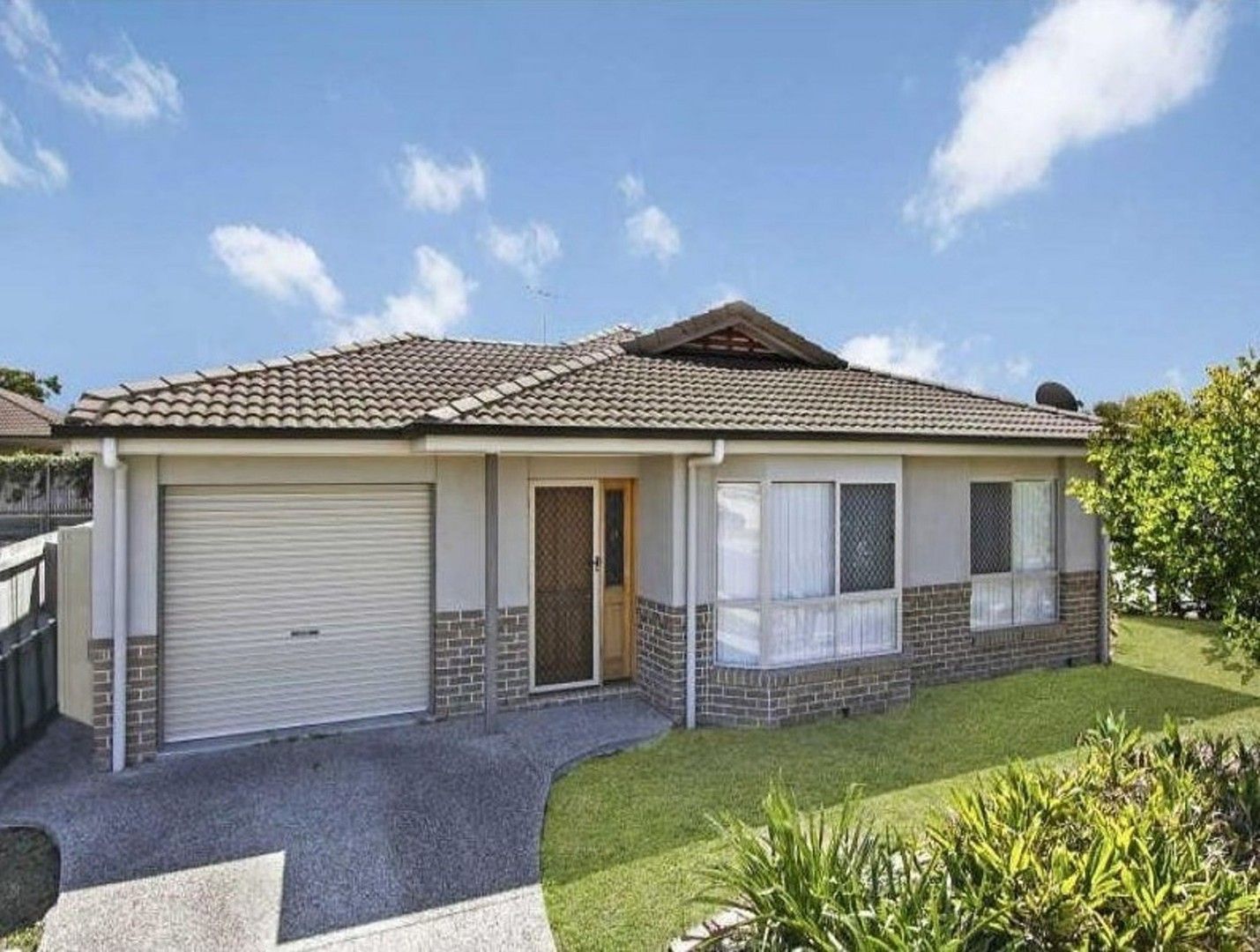 7 James Street, Crestmead QLD 4132 - House For Rent | Domain