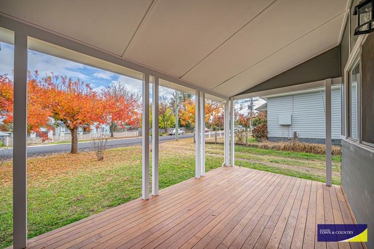 35 Newton Street, Armidale NSW 2350 - House For Rent | Domain