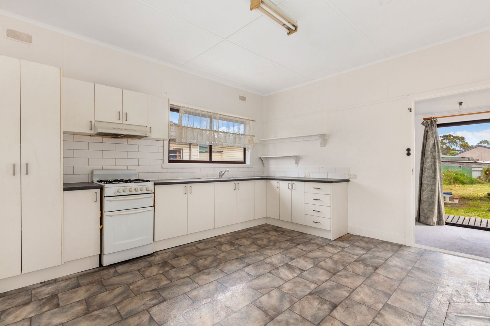 169 High Street, Broadford VIC 3658 | Domain